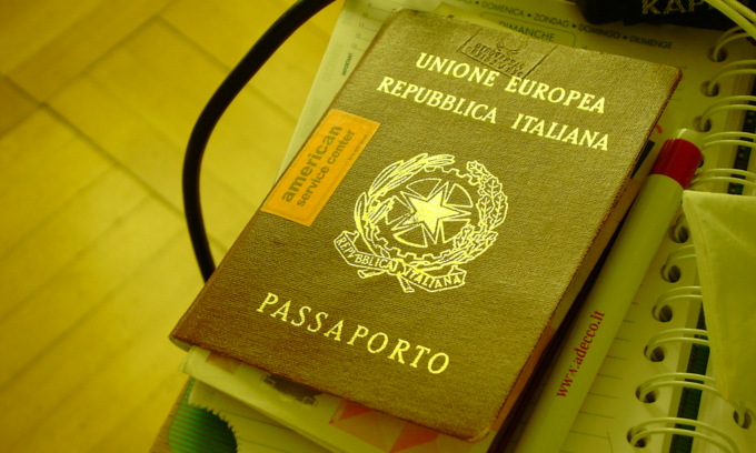 Come avere il passaporto in 30 giorni con la nuova procedura d'urgenza ...